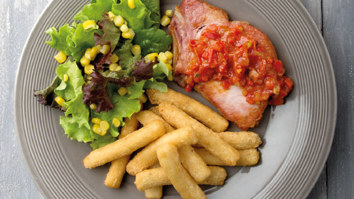 Yuca Palitos McCain con chuletón criollo - McCainColombia
